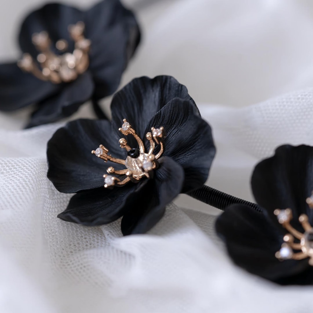 MANDY | Gothic Porcelain Flower Tiara Hair Accessory for the Bride - Etsy