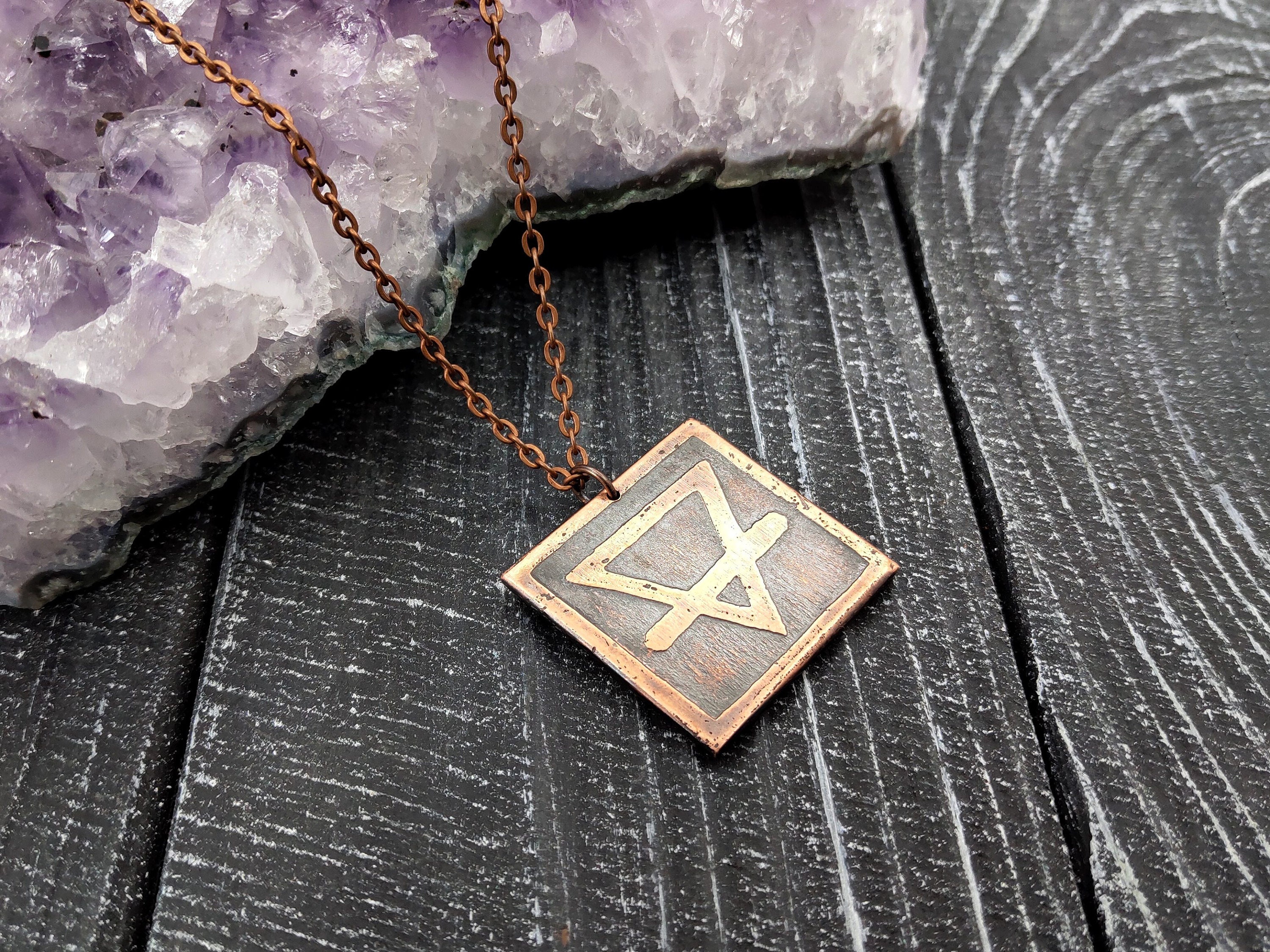 Alchemie aarde symbool ketting Koperen ketting Aarde - Etsy Nederland