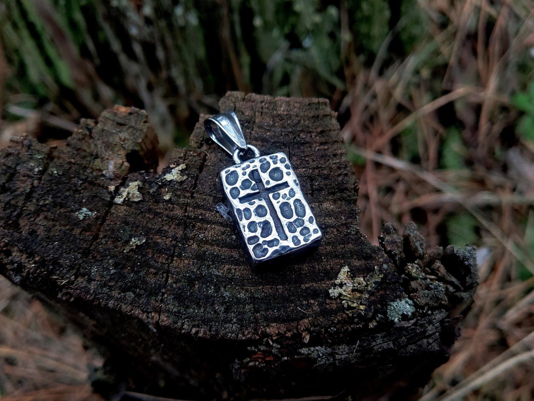 Rectangle Bar Christian Cross Pendant, Unisex Christian Necklace ...