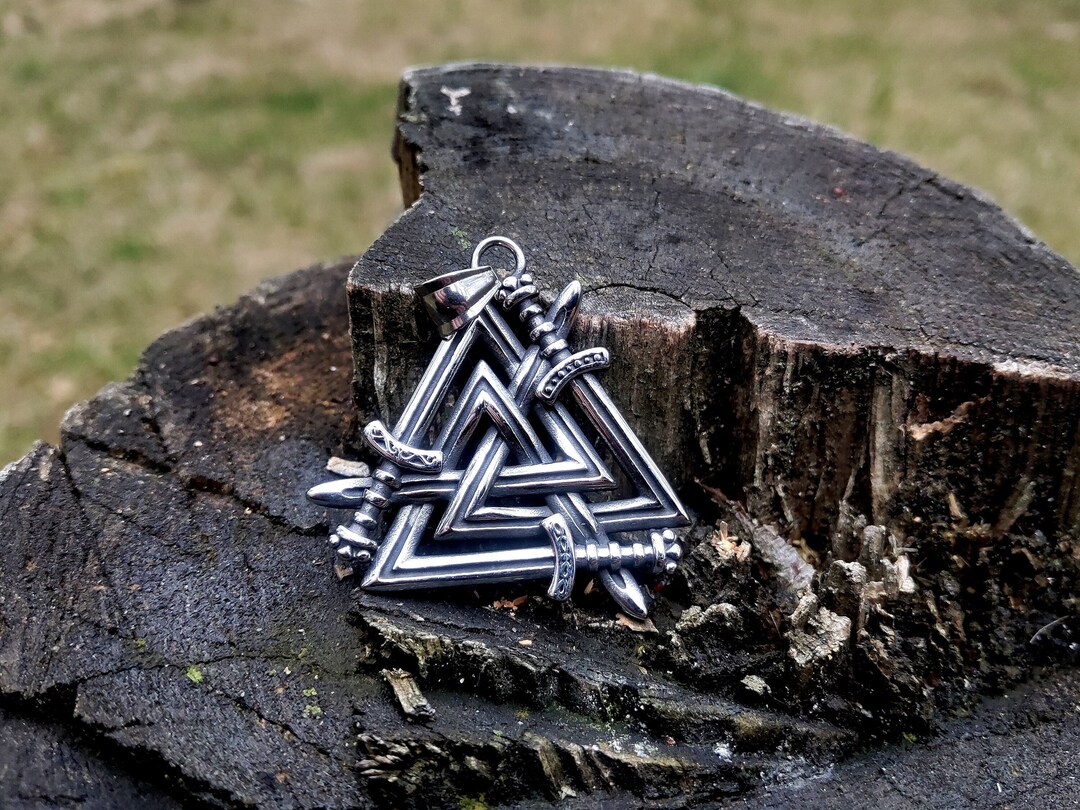 Intertwined Swords Valknut Vikings Pendant - Handcrafted Viking Jewelry ...