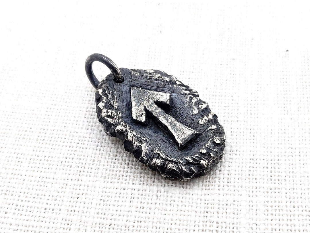 Viking Rune Tiwaz Necklace Made With 12.4g of Solid 925 Silver, Warrior ...