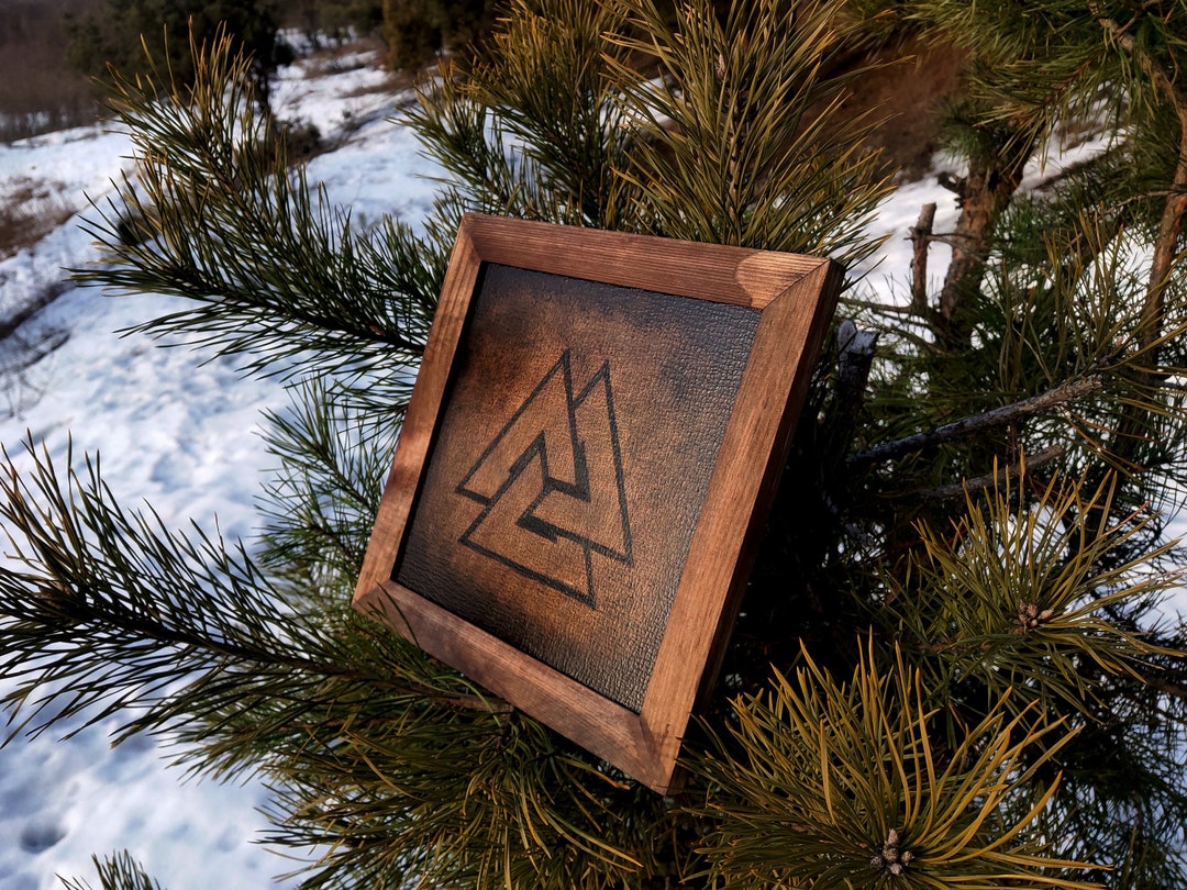 Valknut Art, Scandinavian Wall Decor, Viking Art, Viking Decor, Valknut ...