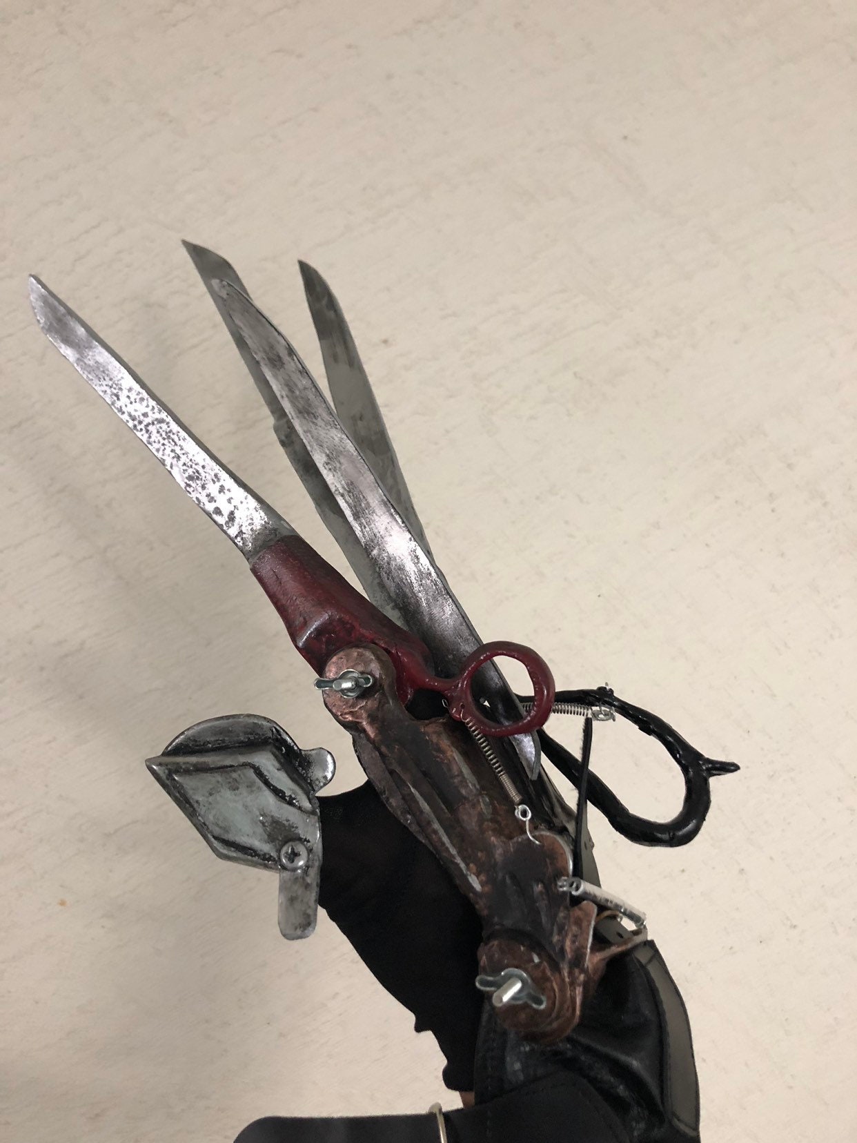 Edward Scissorhands Hands Replica