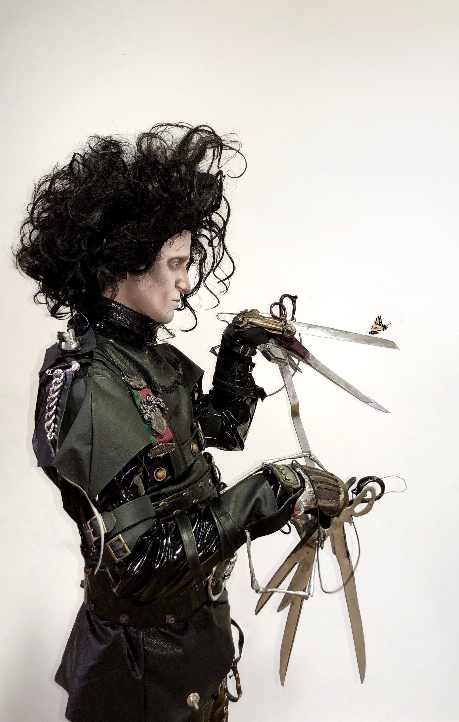 Edward Scissorhands Hands Replica