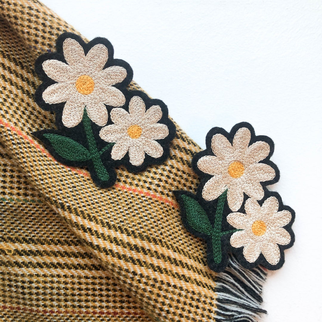 Daisies Flower Patch Chainstitch Embroidery Iron-on Patch - Etsy