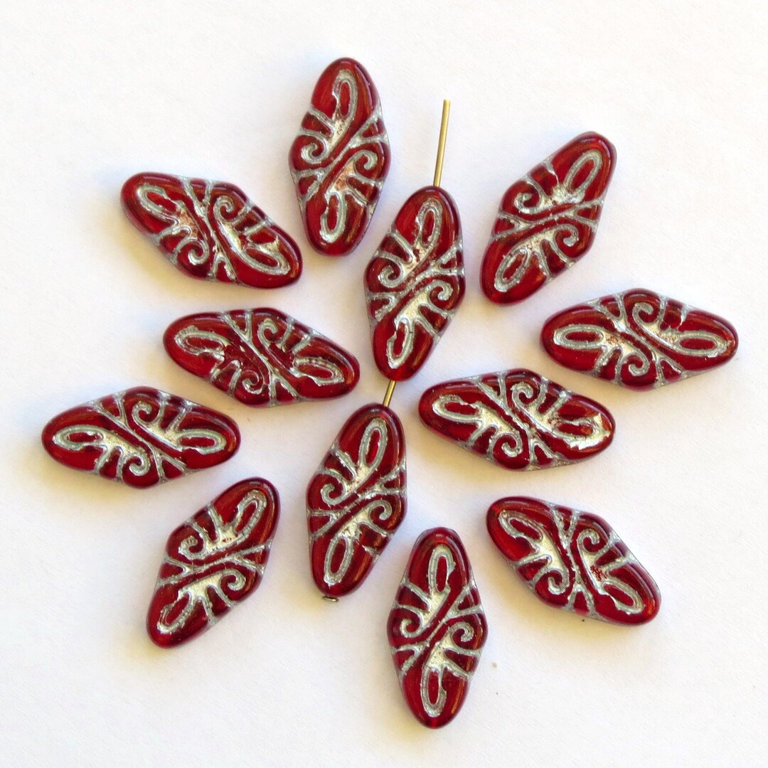 10 or 30 Pcs Arabesque Czech Glass Beads Garnet Red With Silver Wash ...