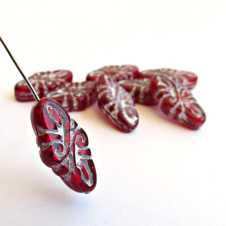10 or 30 Pcs Arabesque Czech Glass Beads Garnet Red With Silver Wash ...