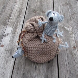 Sackratten Klopapierhut Scherzartikel Ratten Mäuse kaufen - Etsy.de