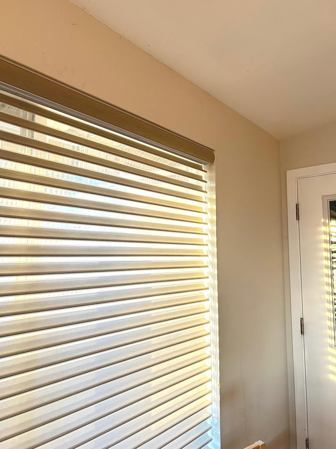 Custom Horizontal Sheer Shade | Sheer | Light Control | Privacy ...