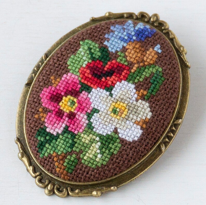 Hand Embroidered Fabric Flower Brooch Vintage Style Pin - Etsy