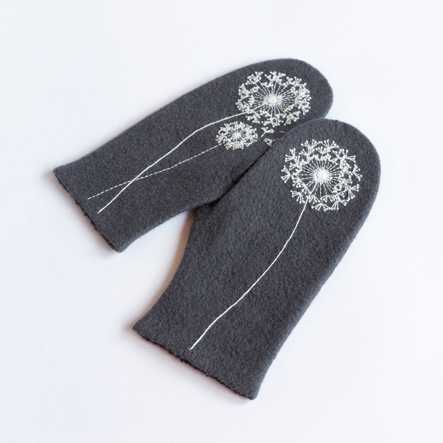 Embroidered Felted Wool Mittens With Dandelion for Women Dark - Etsy Sweden
