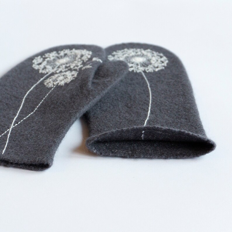 Embroidered Felted Wool Mittens With Dandelion for Women Dark - Etsy Sweden