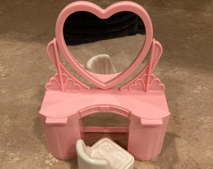 Playskool-dollhouse-vintage 1993-vanity-chair-heart Mirror-free ...