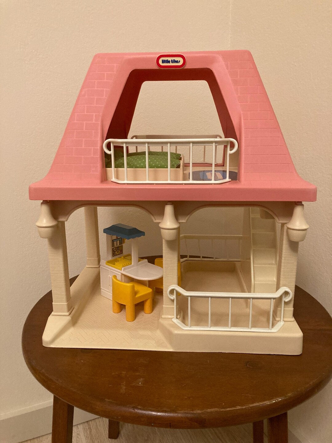 Little Tikes Dollhouse Vintage 1980 S Grandma S Cottage Tykes Pink Roof