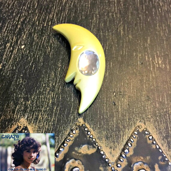 1960s Crescent Moon Face Brooch, Moon Brooch, Celesti… - Gem