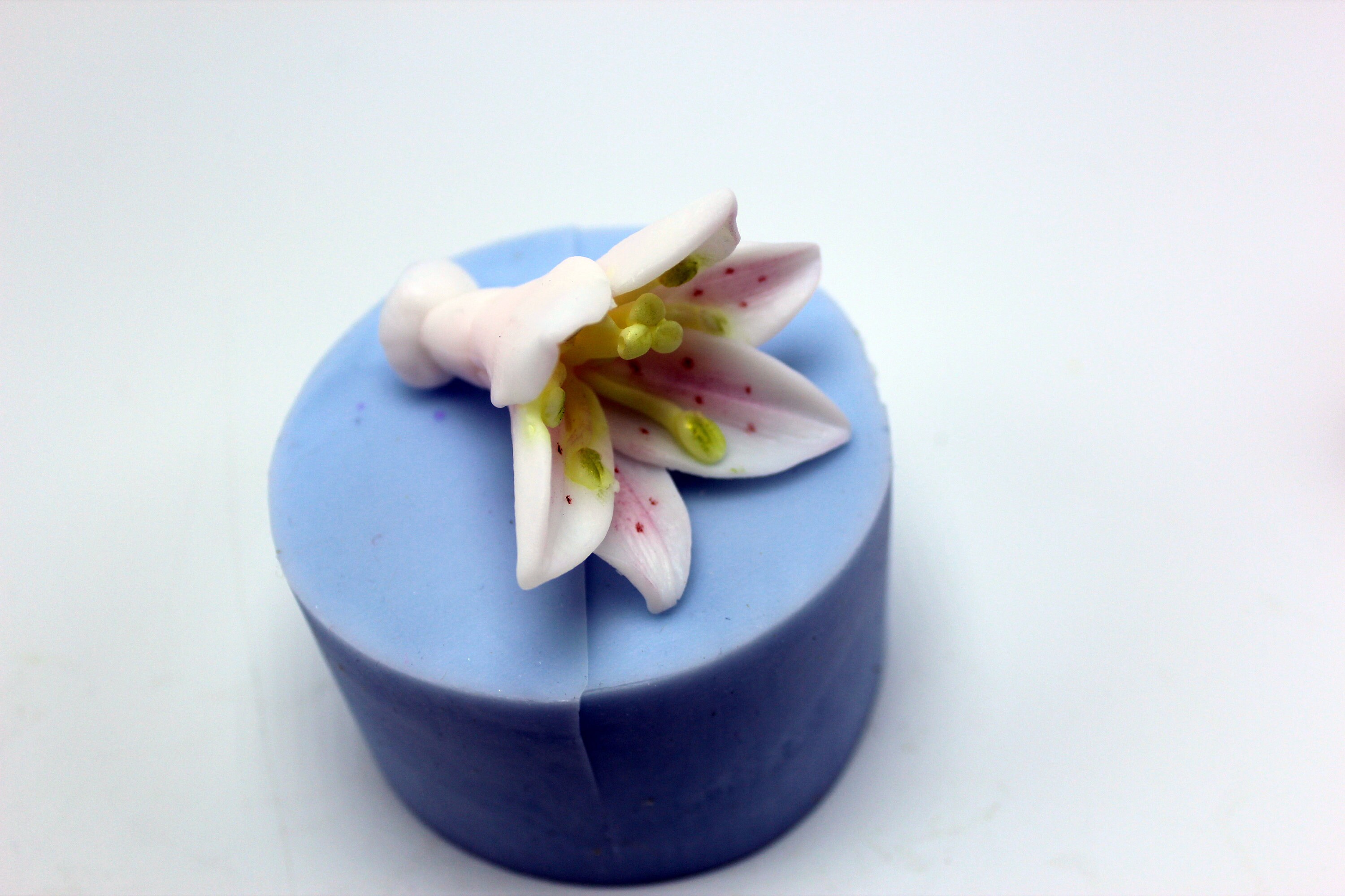 Lily Silicone mold for Soap. Floral mold. Tiger Lily mold | Etsy