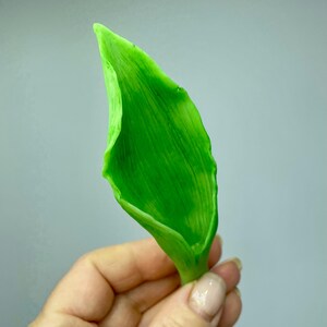 Tulip Leaf Silicone Mold. 3d Tulip Mold for Arrangement. Food Grade ...