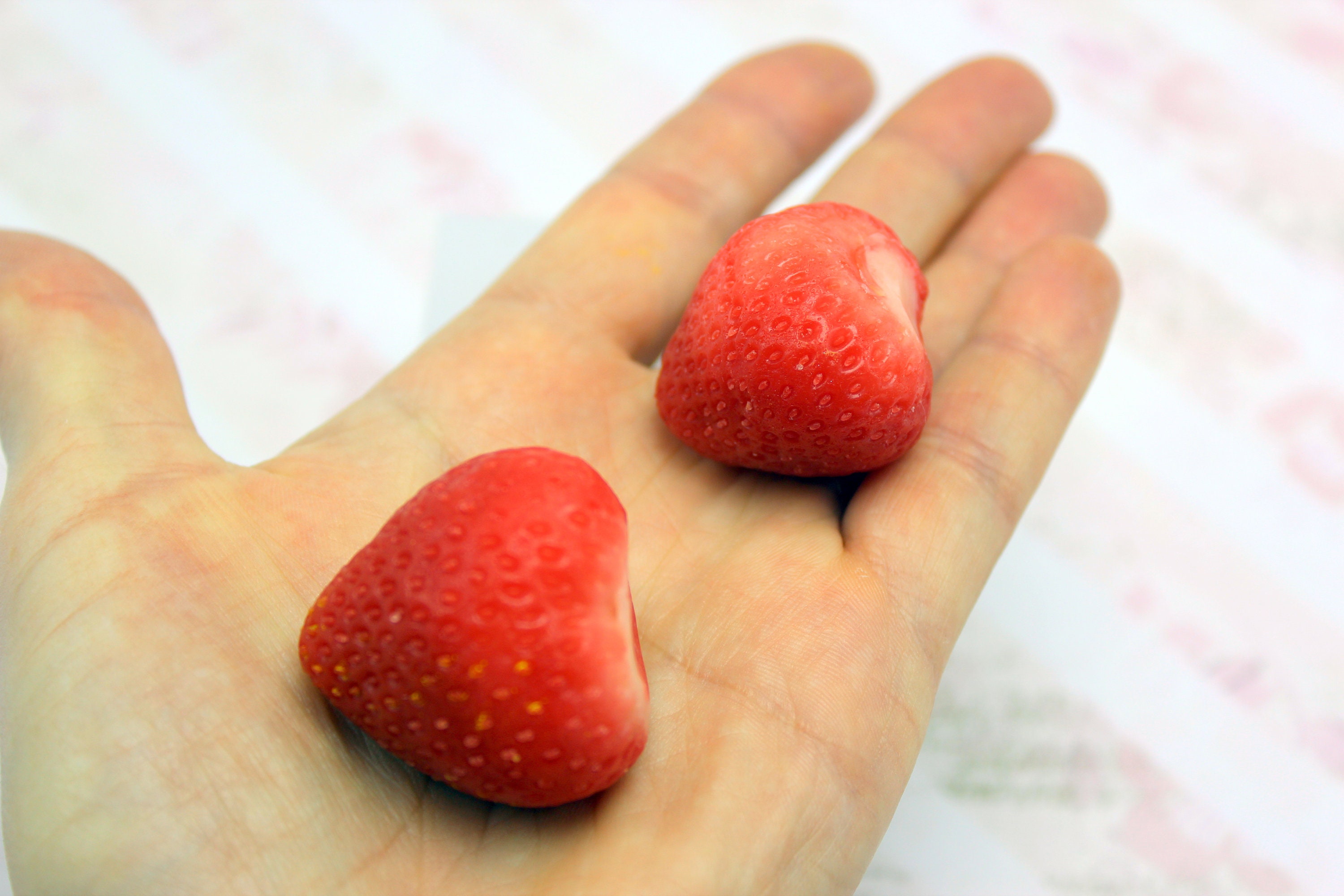 3d Strawberry Silicone Mold. Berry Embeds Mold for Soap. Epoxy Resin ...