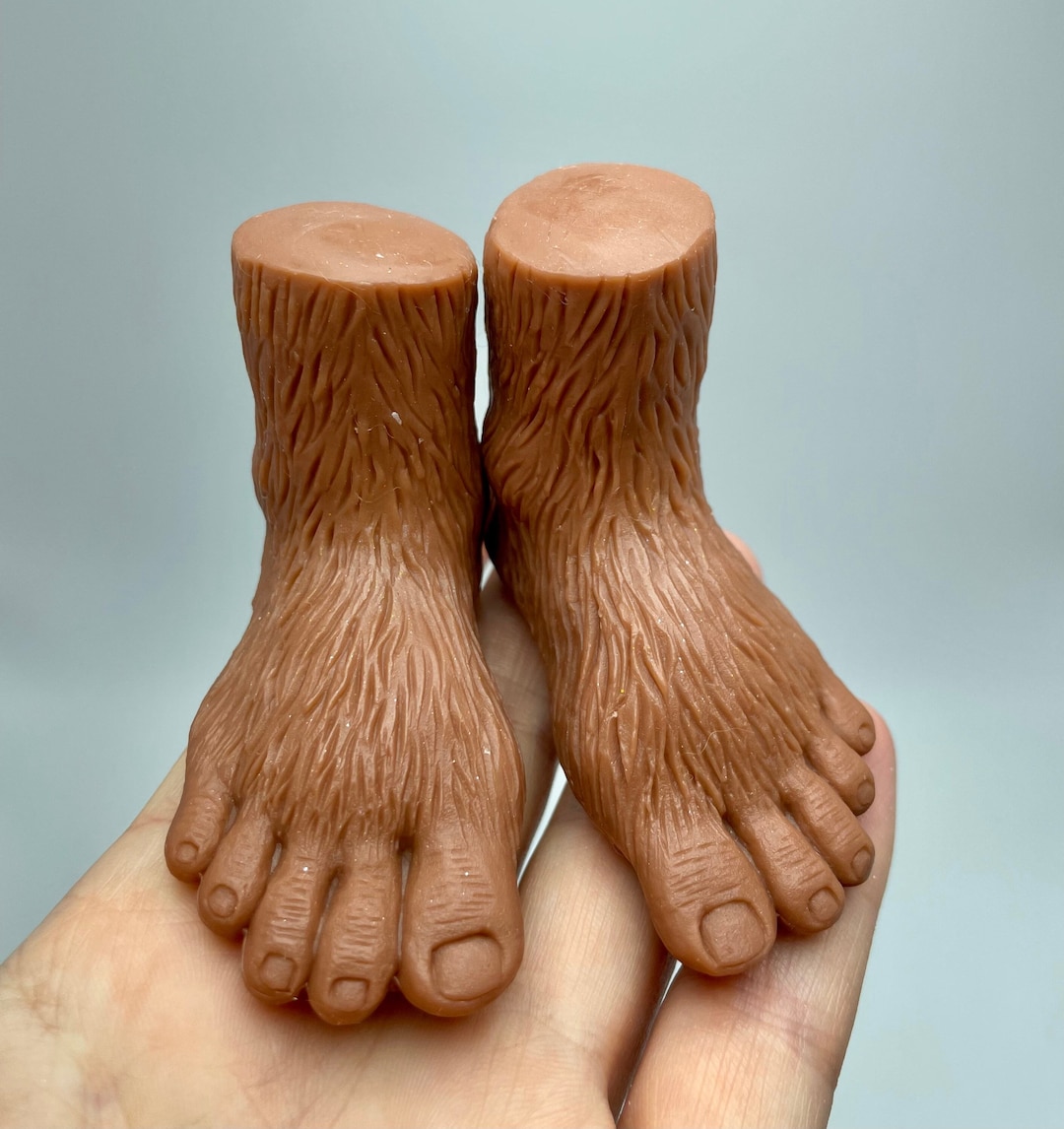 Bigfoot 3d Silicone Mold. Yeti Foot Wax Cement Concrete Epoxy Soap Etc ...