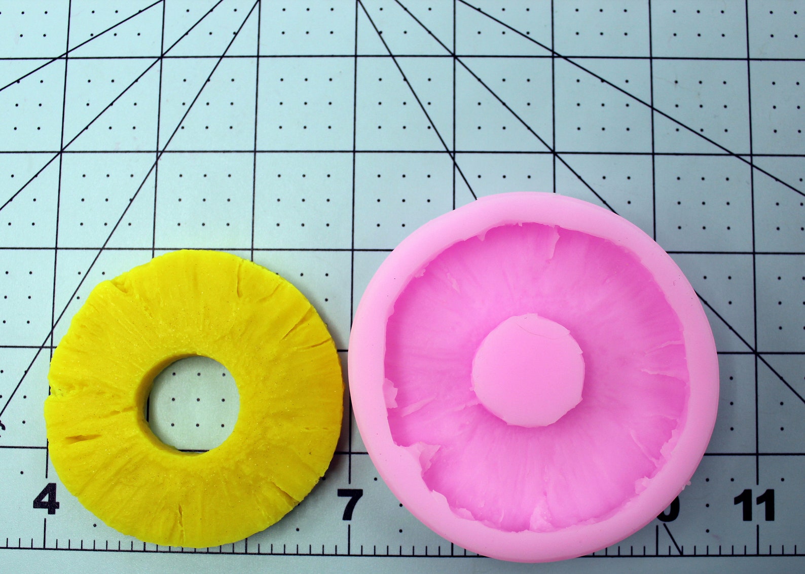 3d Pineapple silicone mold. Pineapple slice mold. Soap Embeds | Etsy