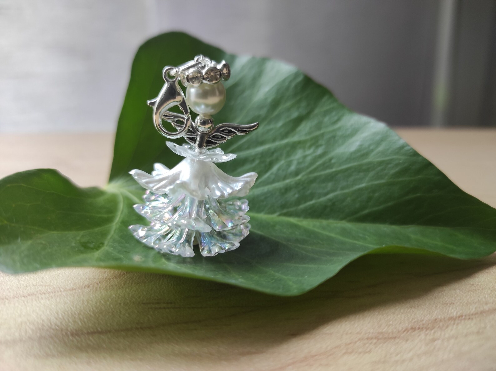 10 Guardian Angel Elves in a Snowflake Design as a Guest Gift for ...