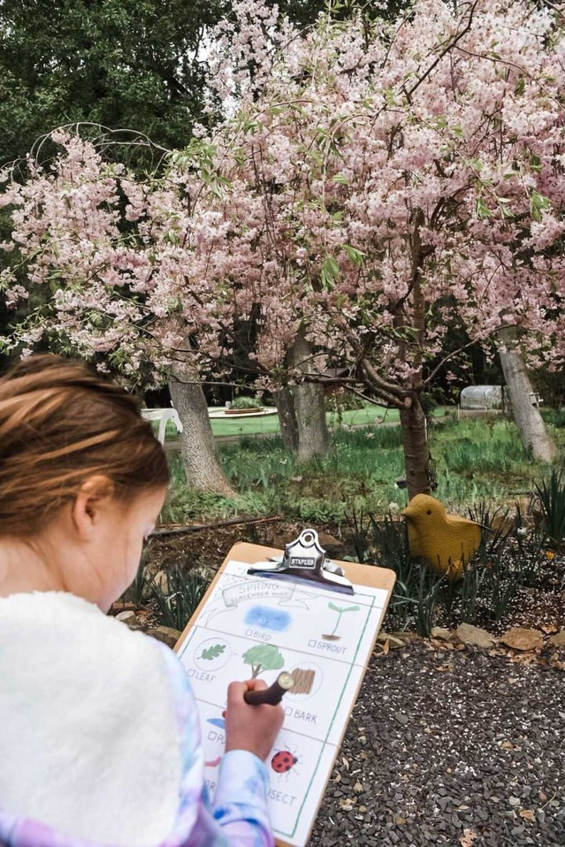 Spring Nature Scavenger Hunt: Printable Outdoor Activity (digital ...