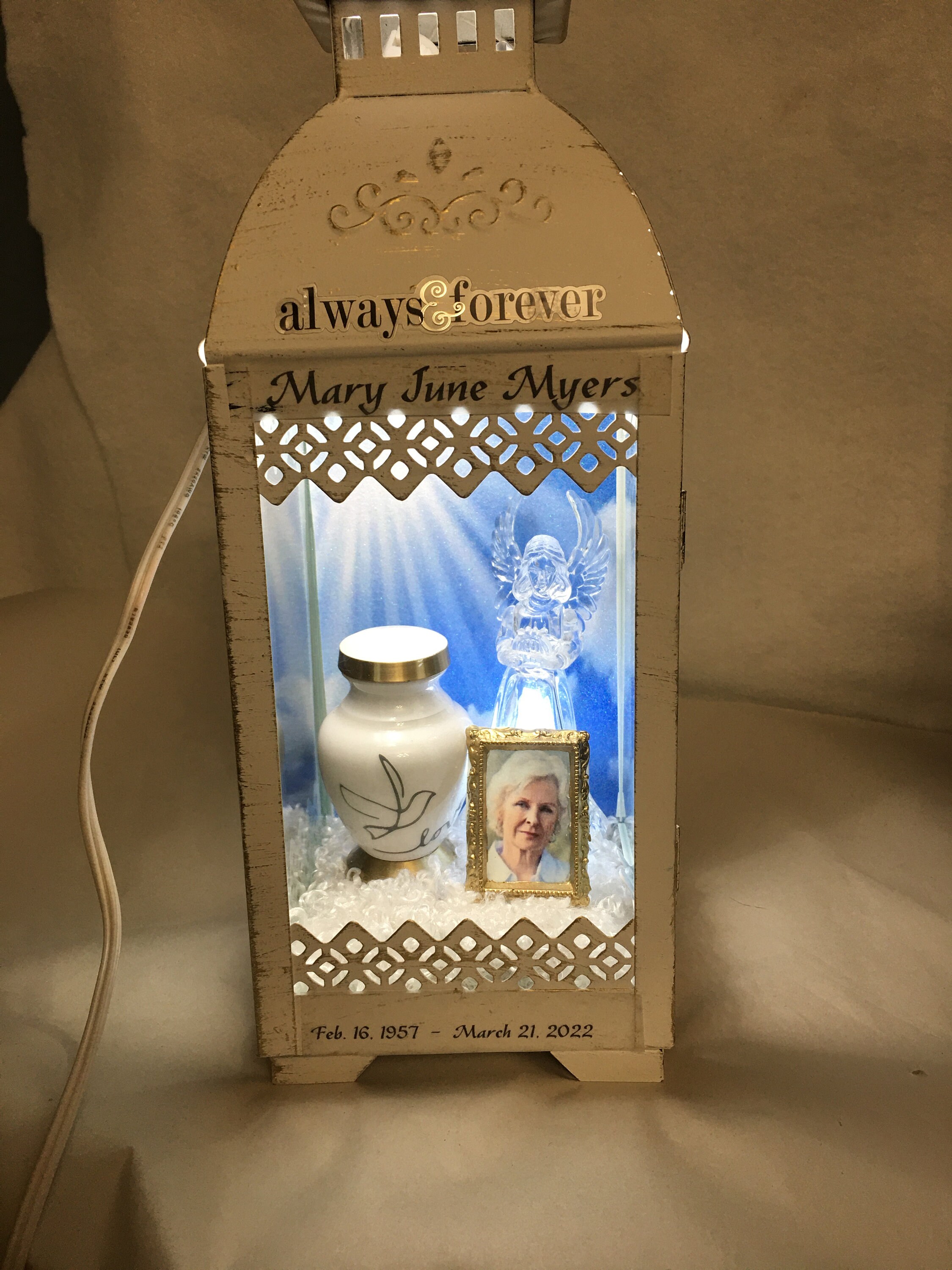 Personalized Memorial Lantern, Victorian Style, LED Light, Urn Display ...