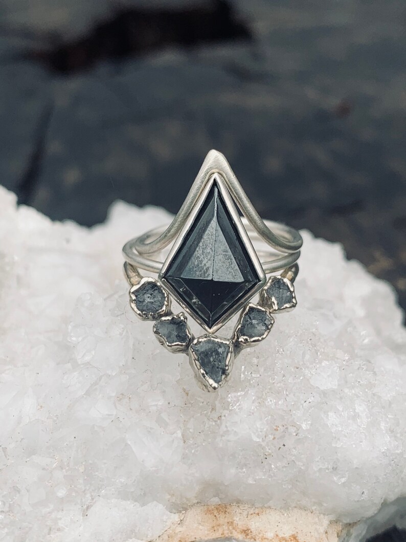 Black Kite Onyx Bridal Set Edgy Engagement Rings Alternative - Etsy