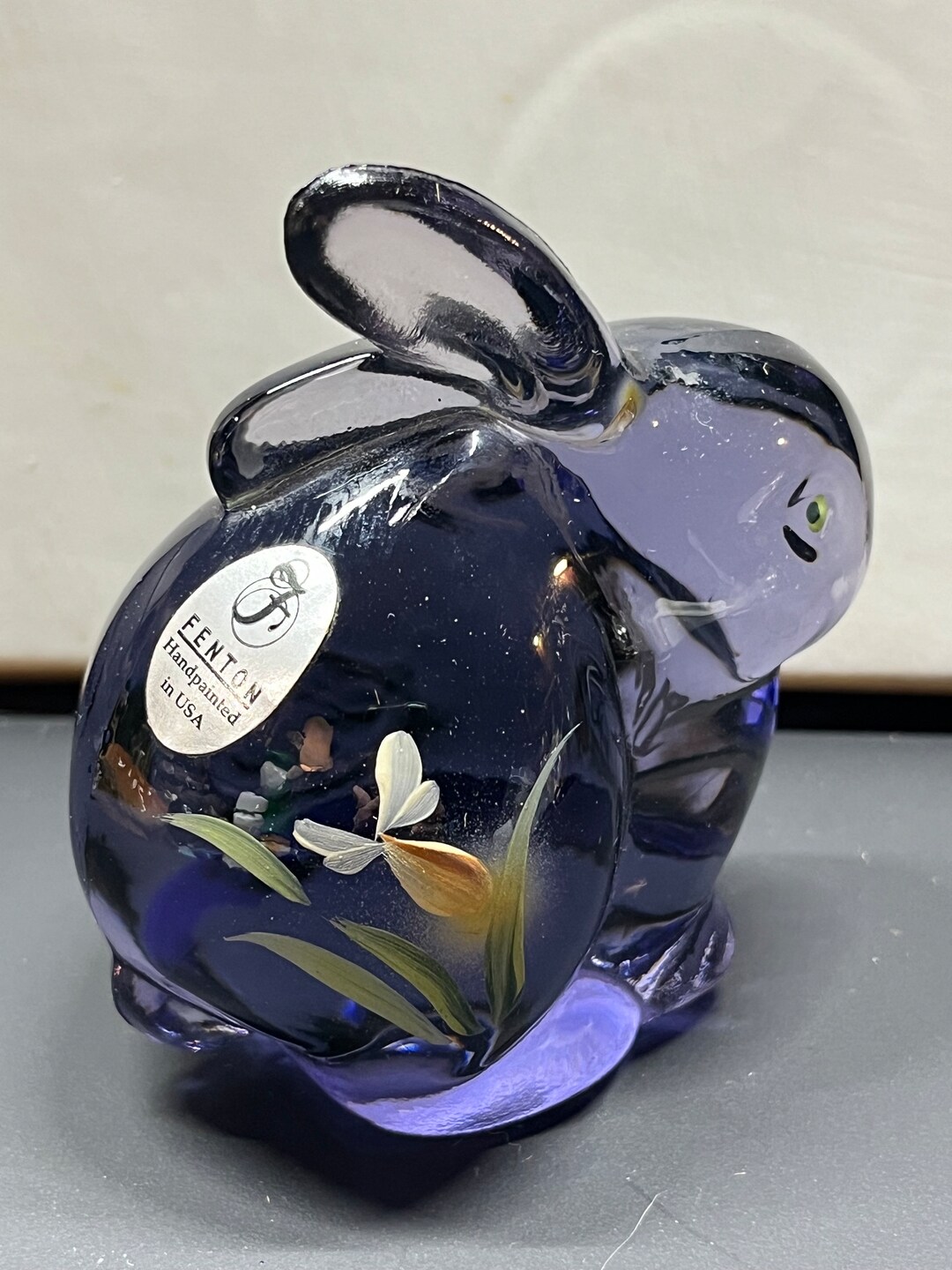 Fenton Glass Bunny Rabbit Figurine: Violet Glass Paperweight Sculpture ...