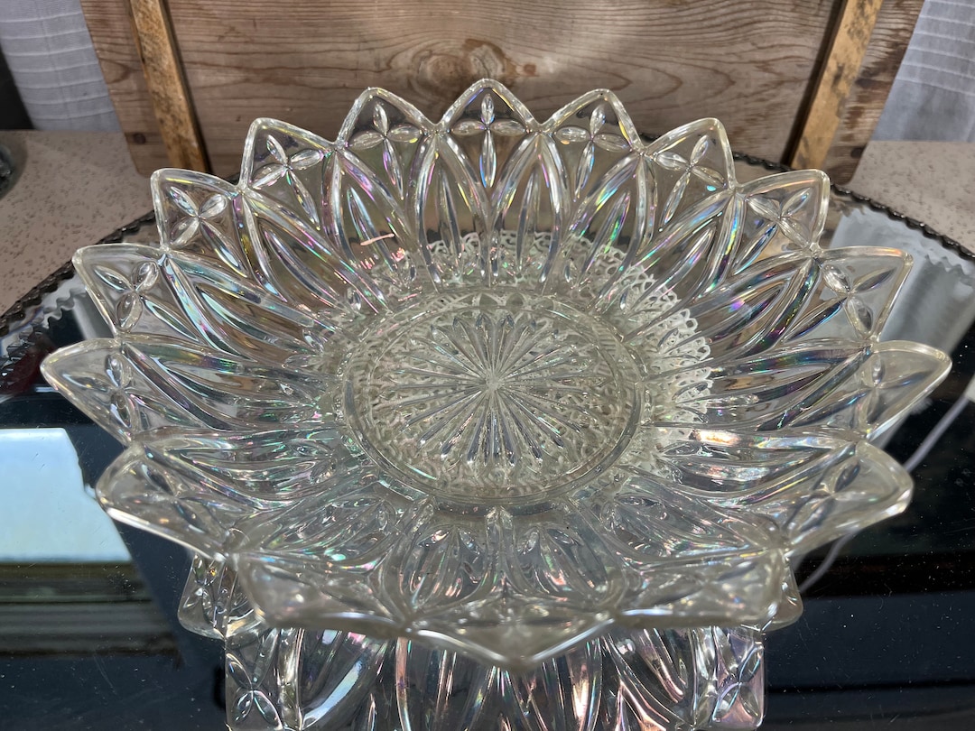 Petal Bowl Federal Glass Petal Pattern Serving Bowl Vintage 16 Point ...