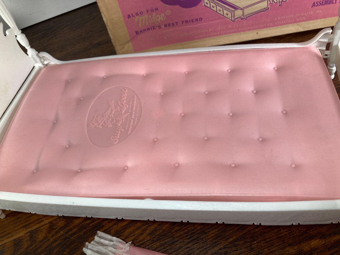 Barbie Midge Mattel Canada Suzy Goose Canopy Bed Four - Etsy