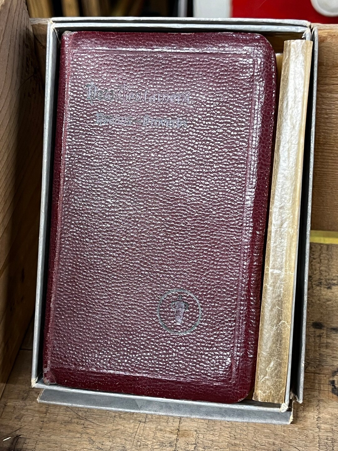 Leather Pocket Bible, New Testament Psalms and Proverbs Pocket Bible ...
