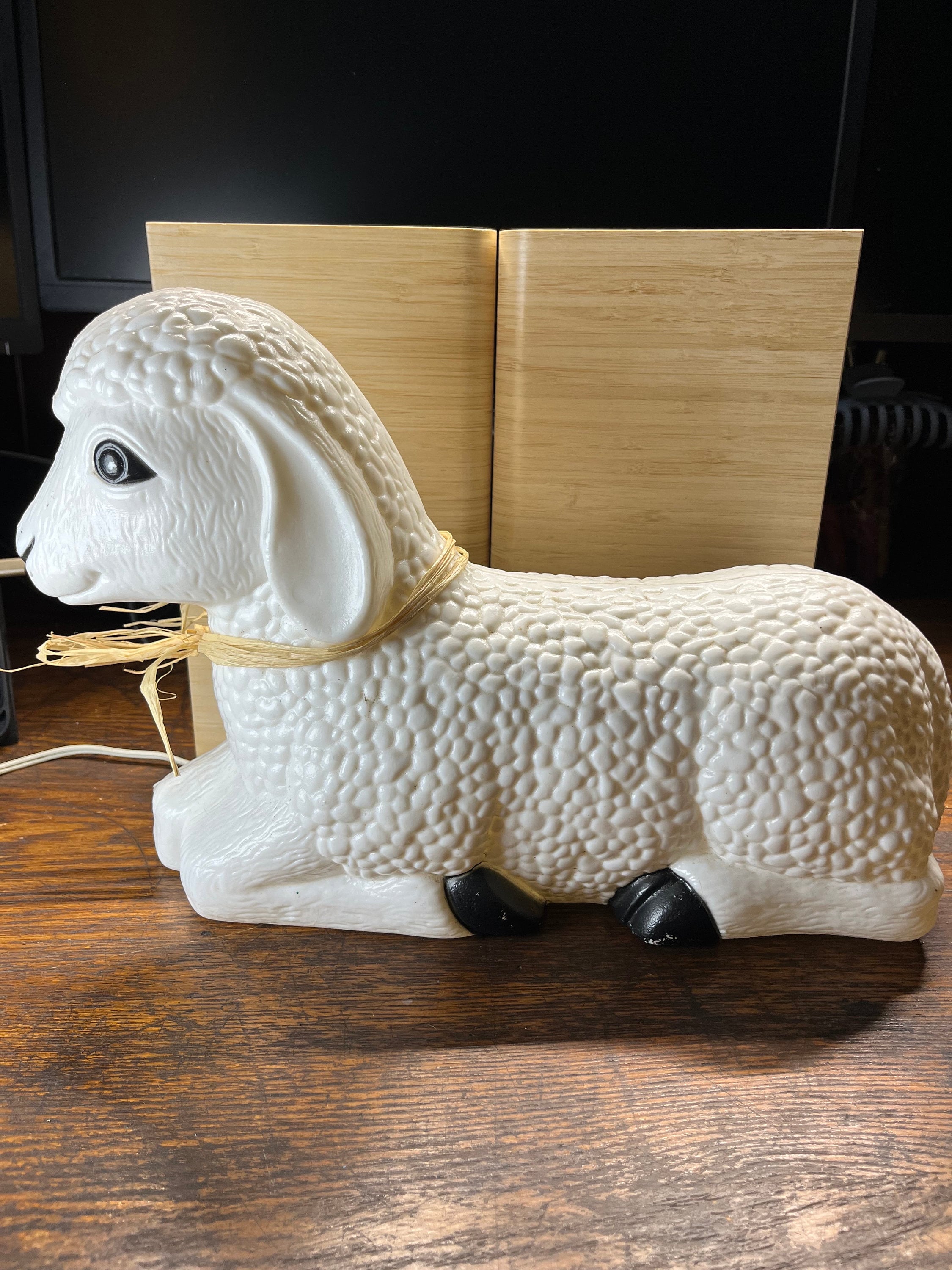 Vintage Blow Mold Sheep Lamp: Plastic Novelty Garden Decor - Etsy