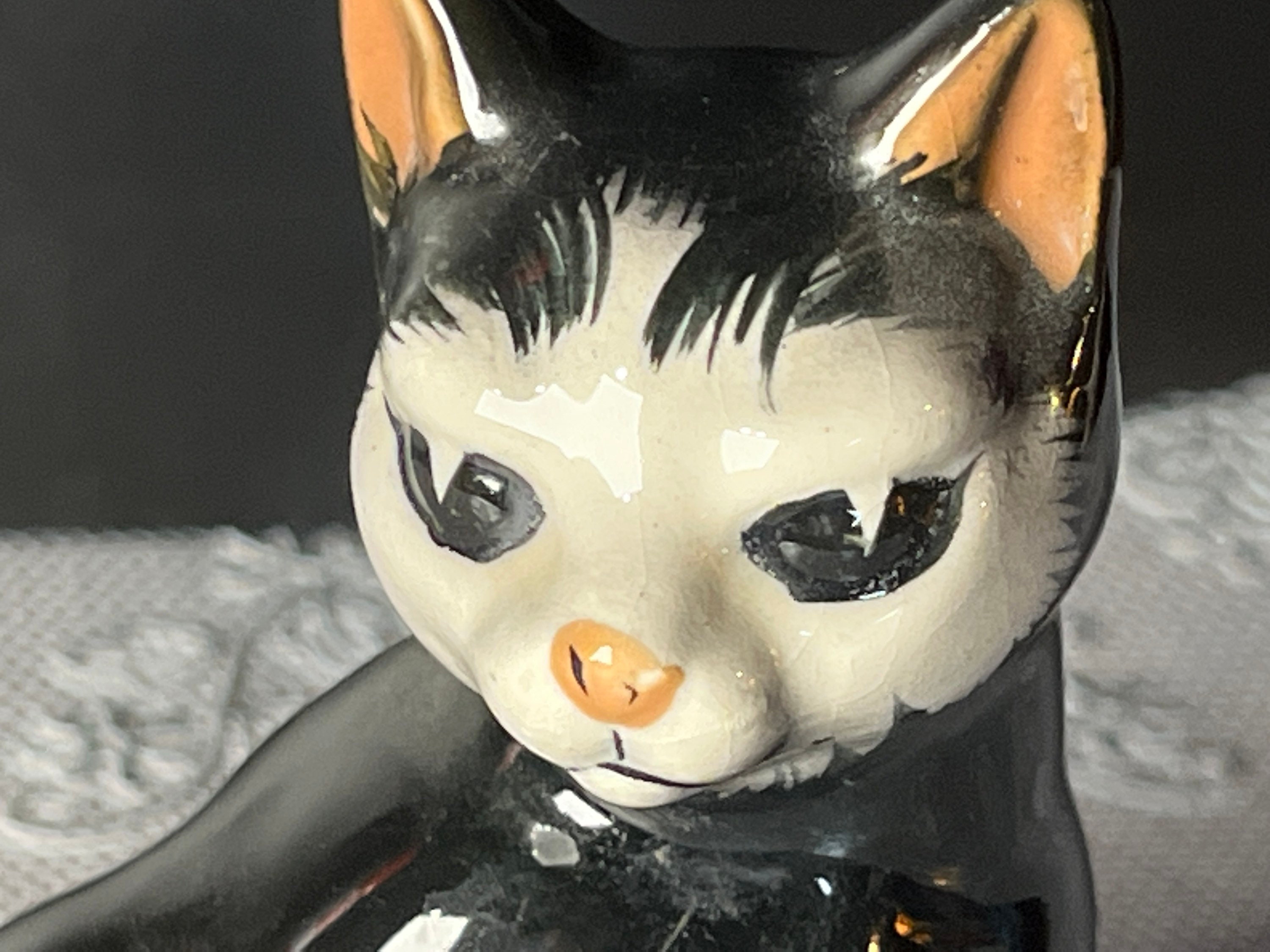 Chinese ceramic cat figurines store