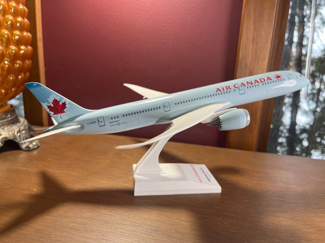 Airplane Jet Plane Vintage Boeing 787-9 787 Air Canada 1/200 Scale by ...