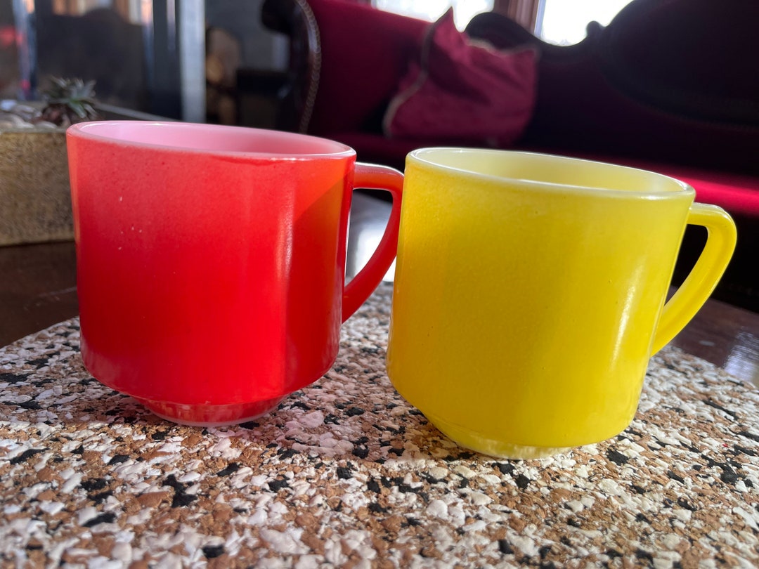 Mugs Federal Glass Milk Glass Cup Heat Proof Set Of 2 Vintage Coffee