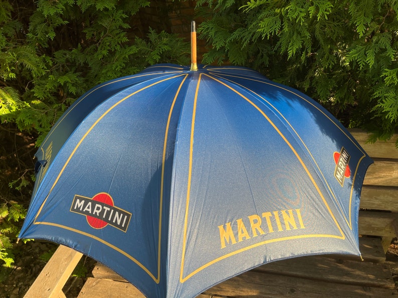 Umbrella, Wood, Martini, Sun Shade, Wood Handle, Advertisement ...