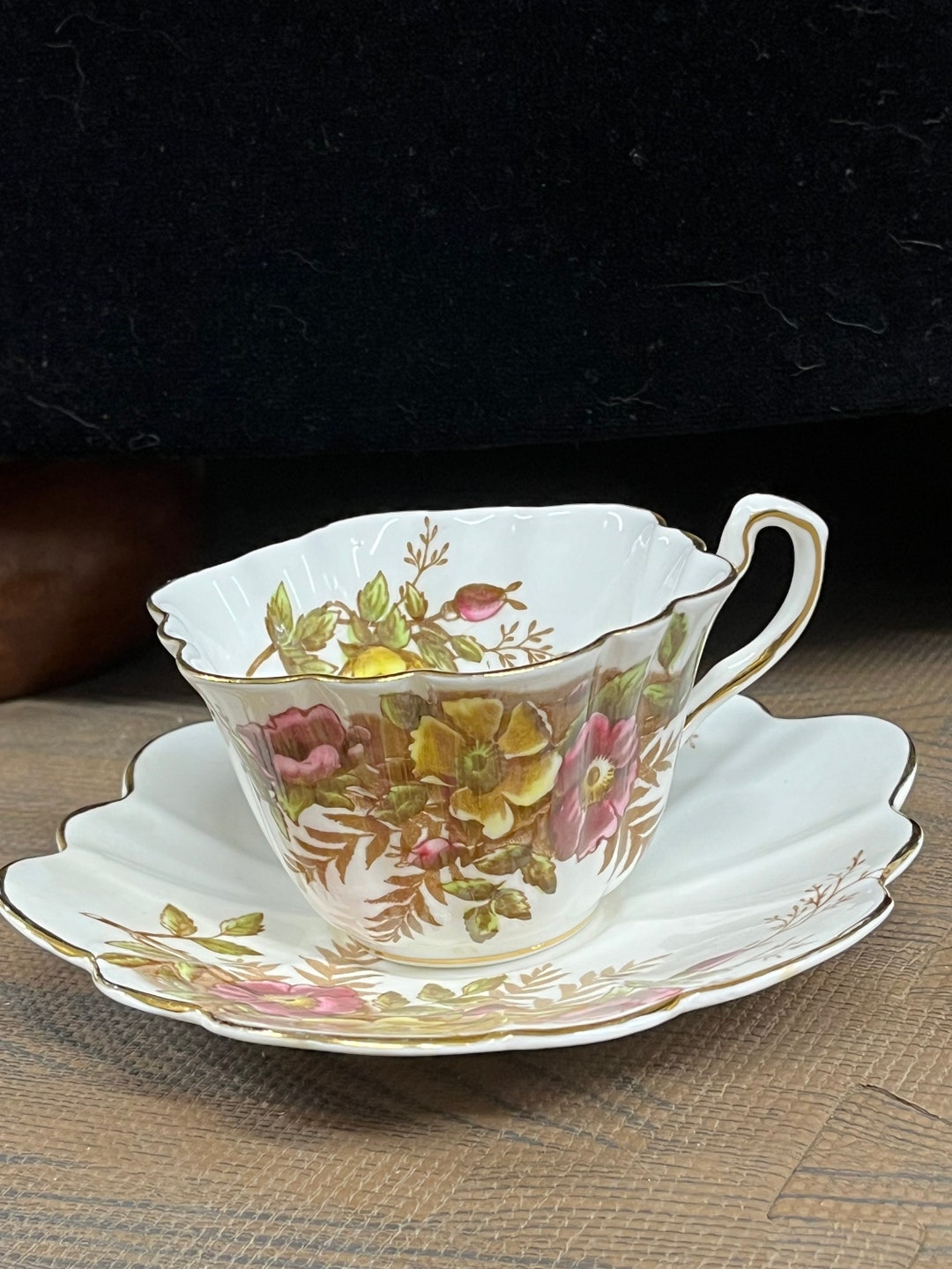 Tea Rosina China Tea Cup Teacup Saucer White Pink English Flower Leaves ...