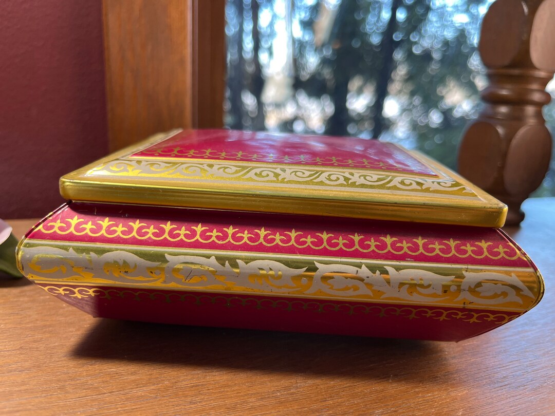 Vintage Tin Jewelry Box: Red & Gold Collectible Keepsake - Etsy