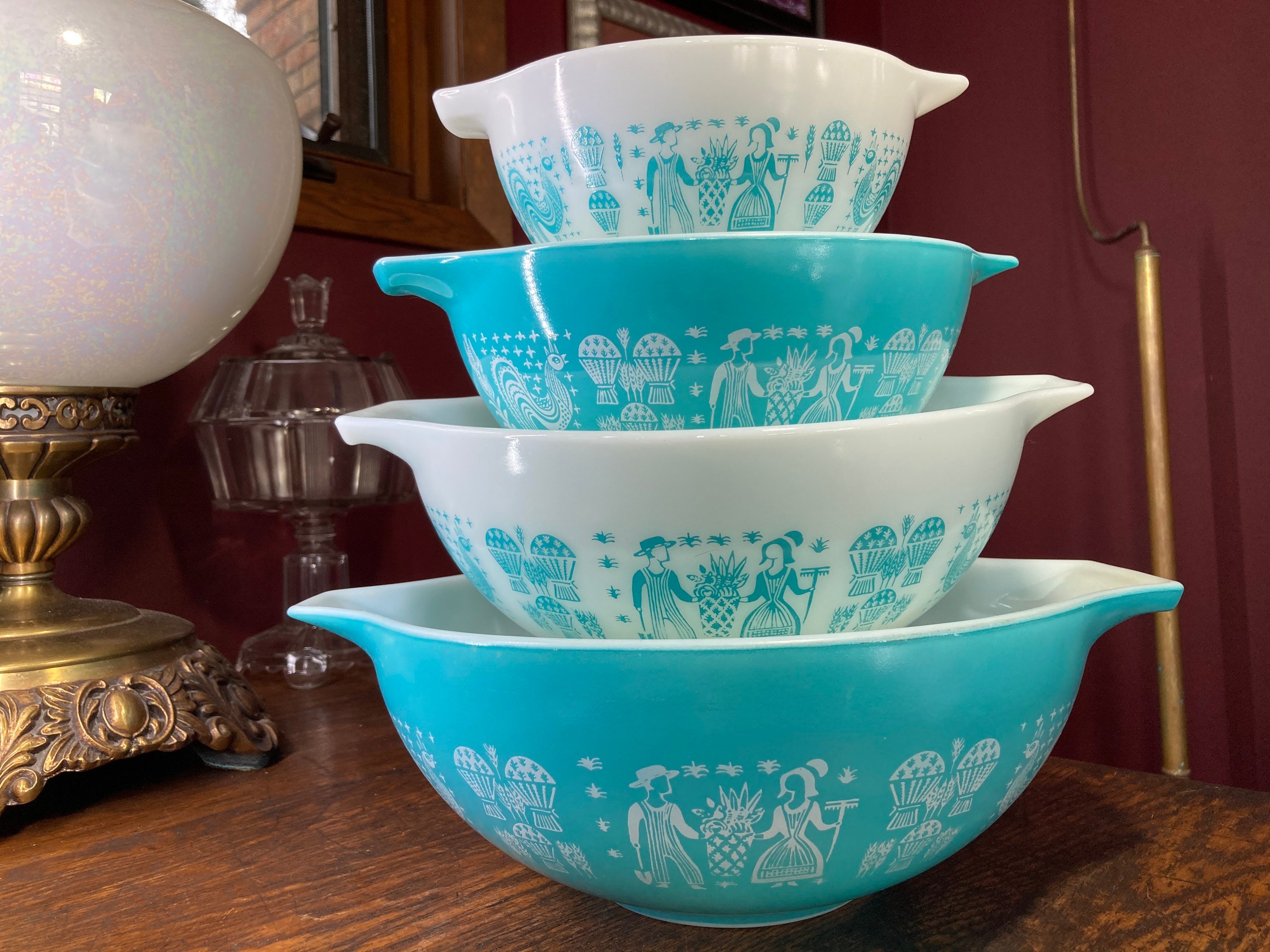 Vintage Pyrex Nesting Bowls for sale | Only 3 left at -70%