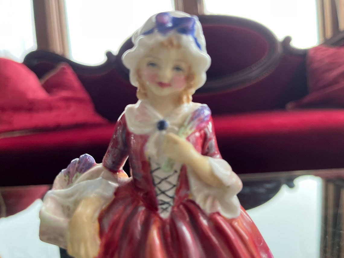 Vintage Royal Doulton Lavinia Figurine HN1955: Bone China Collectible ...