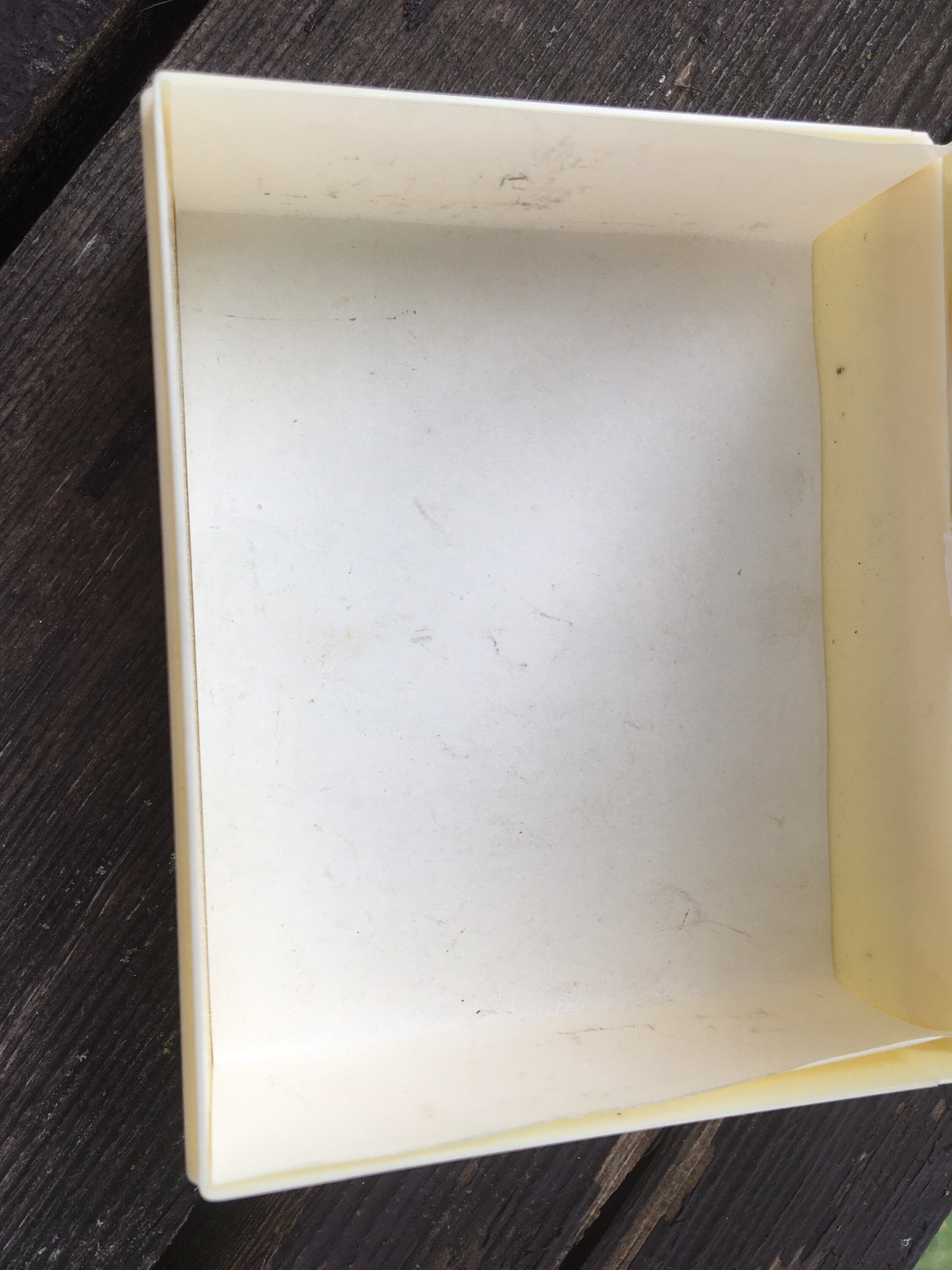 Edinburgh John Cotton Cigarette Box Plastic Hinged Lid | Etsy