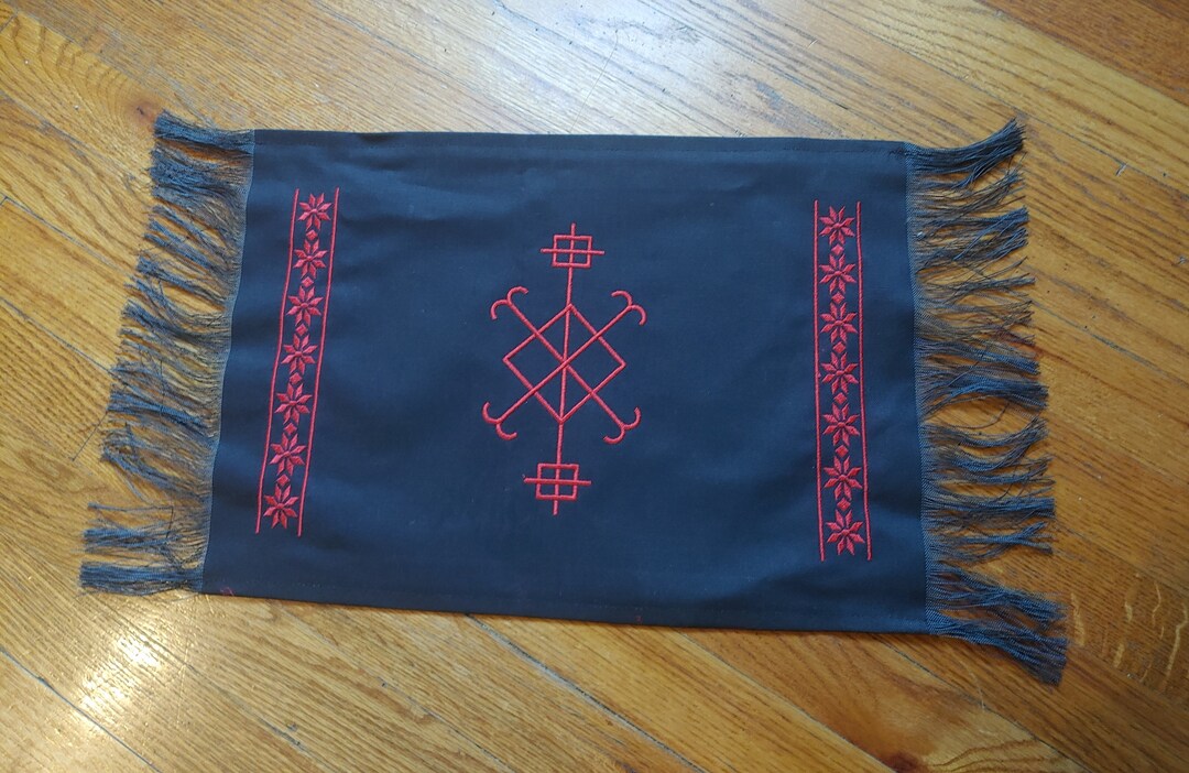 Baba Yaga Altar Rug - Etsy