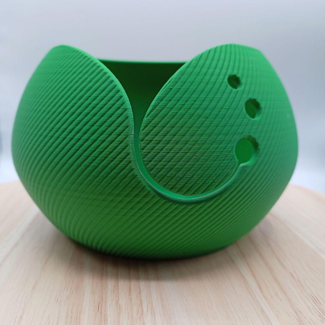 Heavy Yarn Bowl, Wool Ball Smile, Emerald, Green, for Knitting and ...