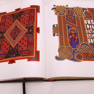 Celtic Illuminated Gospel Book - Latin and English, Book of Kells Style ...
