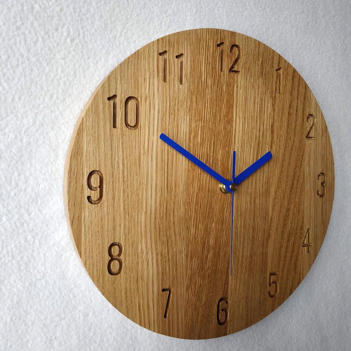 Warm shade Oak Clock Natural Resin Modern Clock 28cm | Etsy