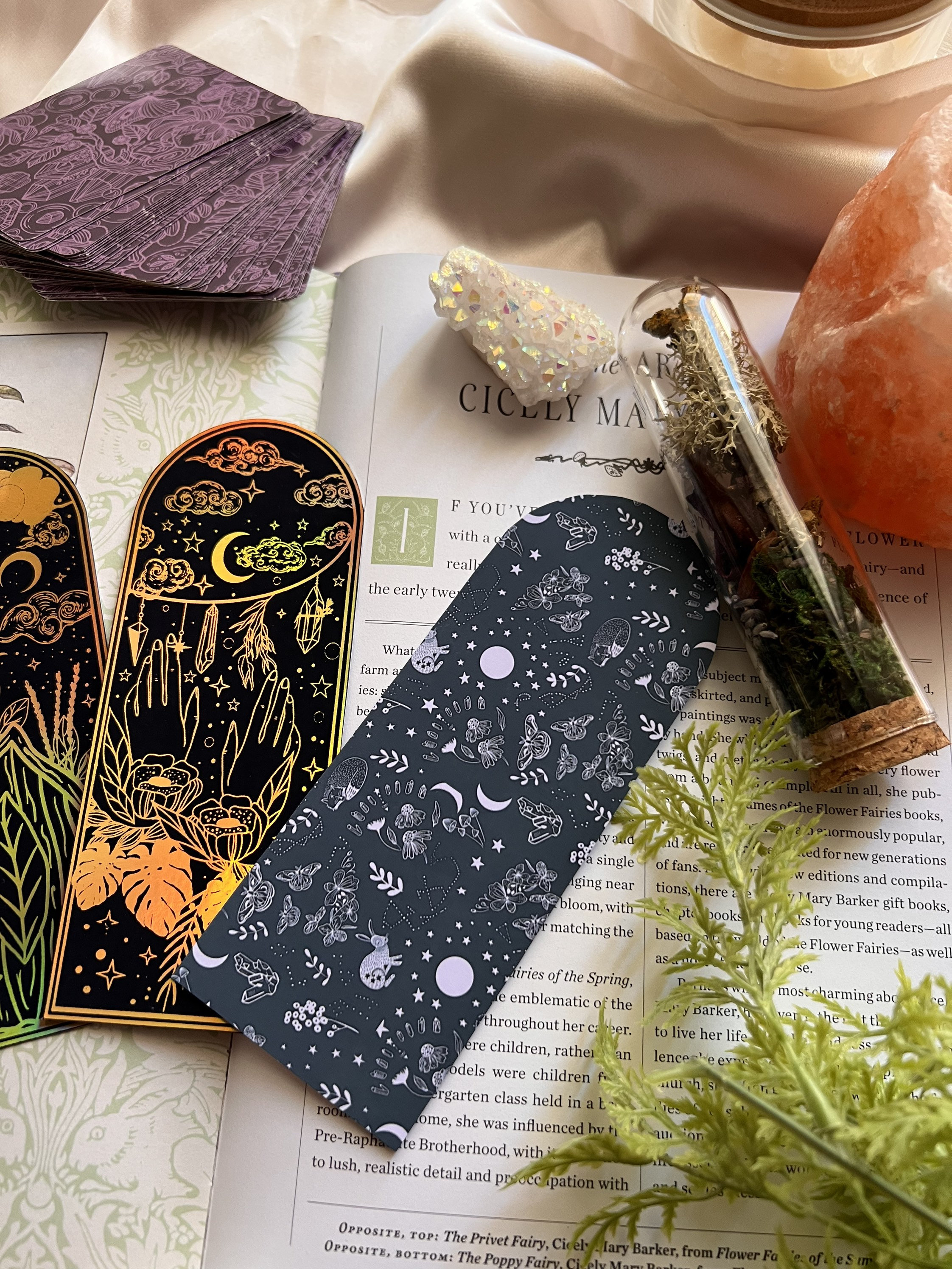 Set of 3 Holographic Bookmarks Cottage Core Inspired - Etsy