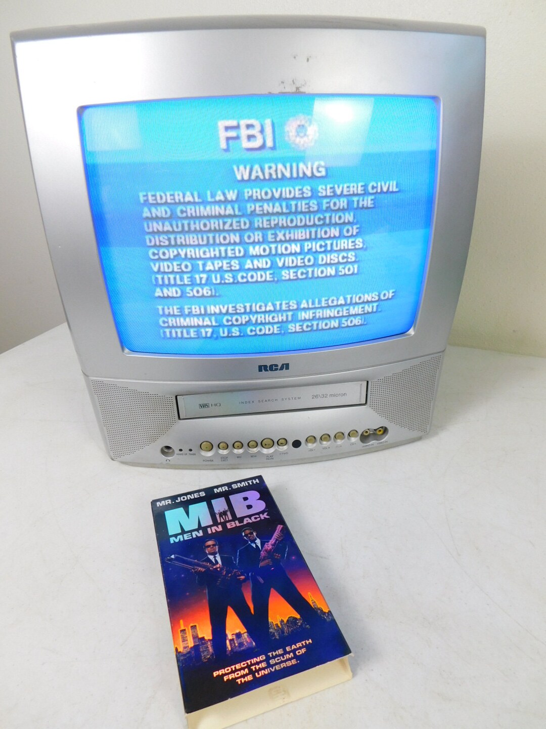 13 Color TV Television VCR Combo VHS Recorder Tested Works Great 2003 ...