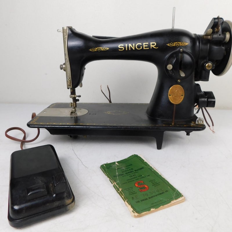 Antique Singer Pedal Sewing Machines - Etsy