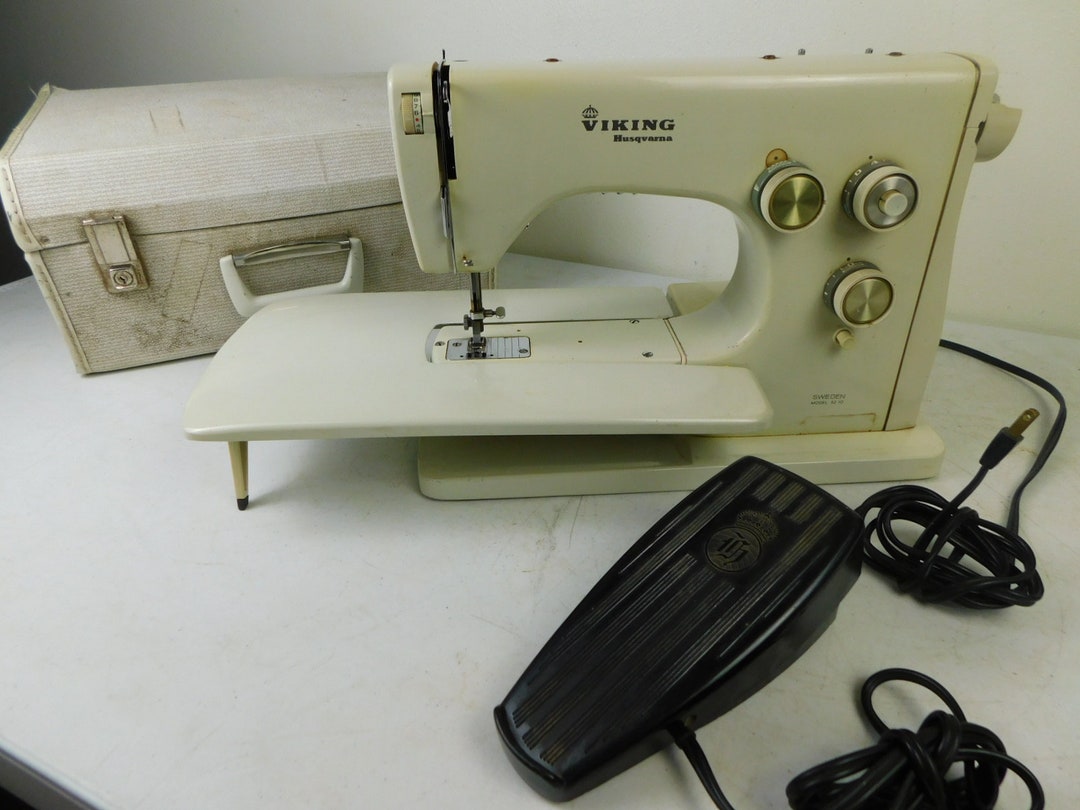 Vtg Rare 5210 Marble Husqvarna Viking Sewing Machine Foot Pedal & Case ...